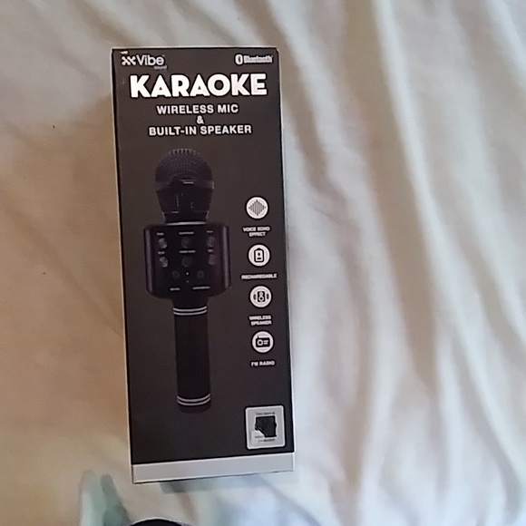 Vibe | Other | Nib Karaoke Wireless Mic Builtin Speaker | Poshmark